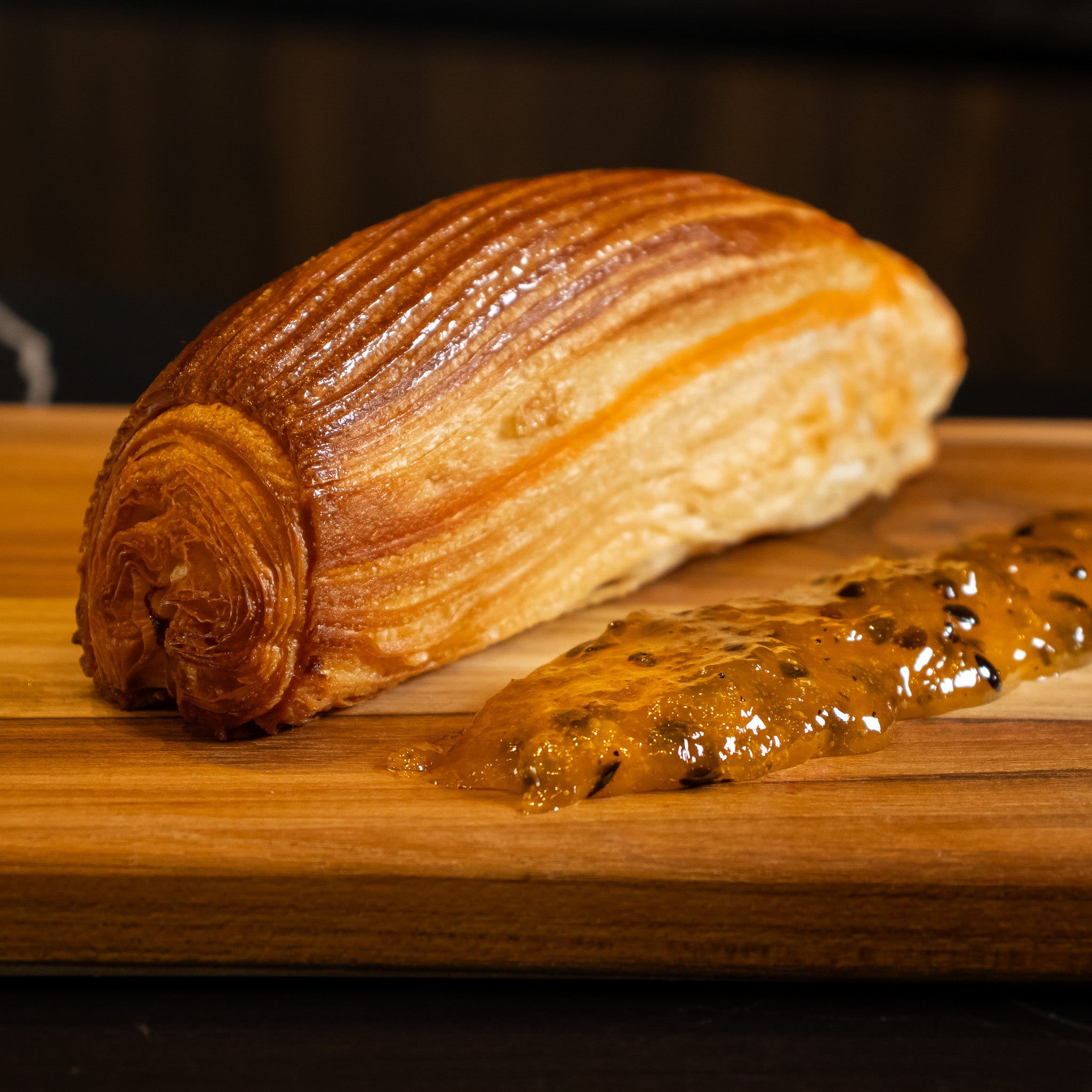 CROISSANT STICK DE FRUTOS EXOTICOS – Le Sacre Coeur Pasteleria